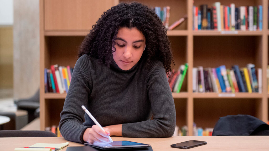 Gramática para Examen B1 (PET) de Inglés que DEBES Estudiar